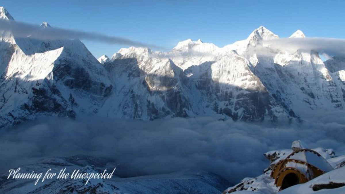 Flexible Planning for Peak Performance - Team Building Asia